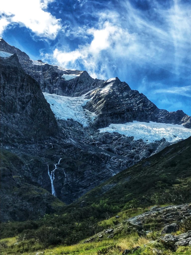 hiking the rob roy glacier track