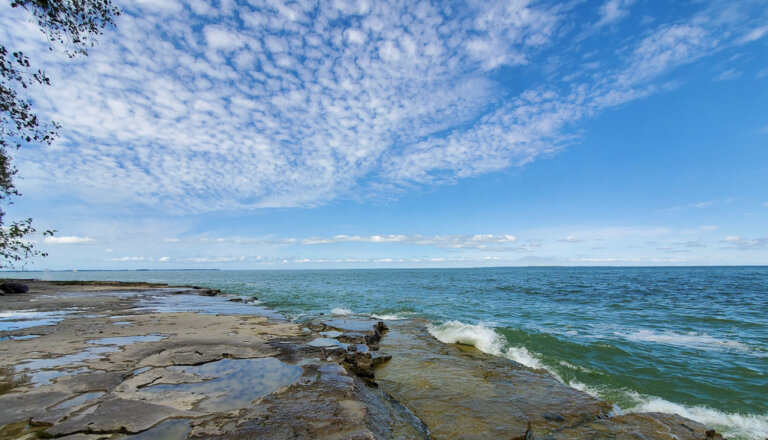 26 Best Places to Visit in June in the USA (2023) - Explore Now Or Never